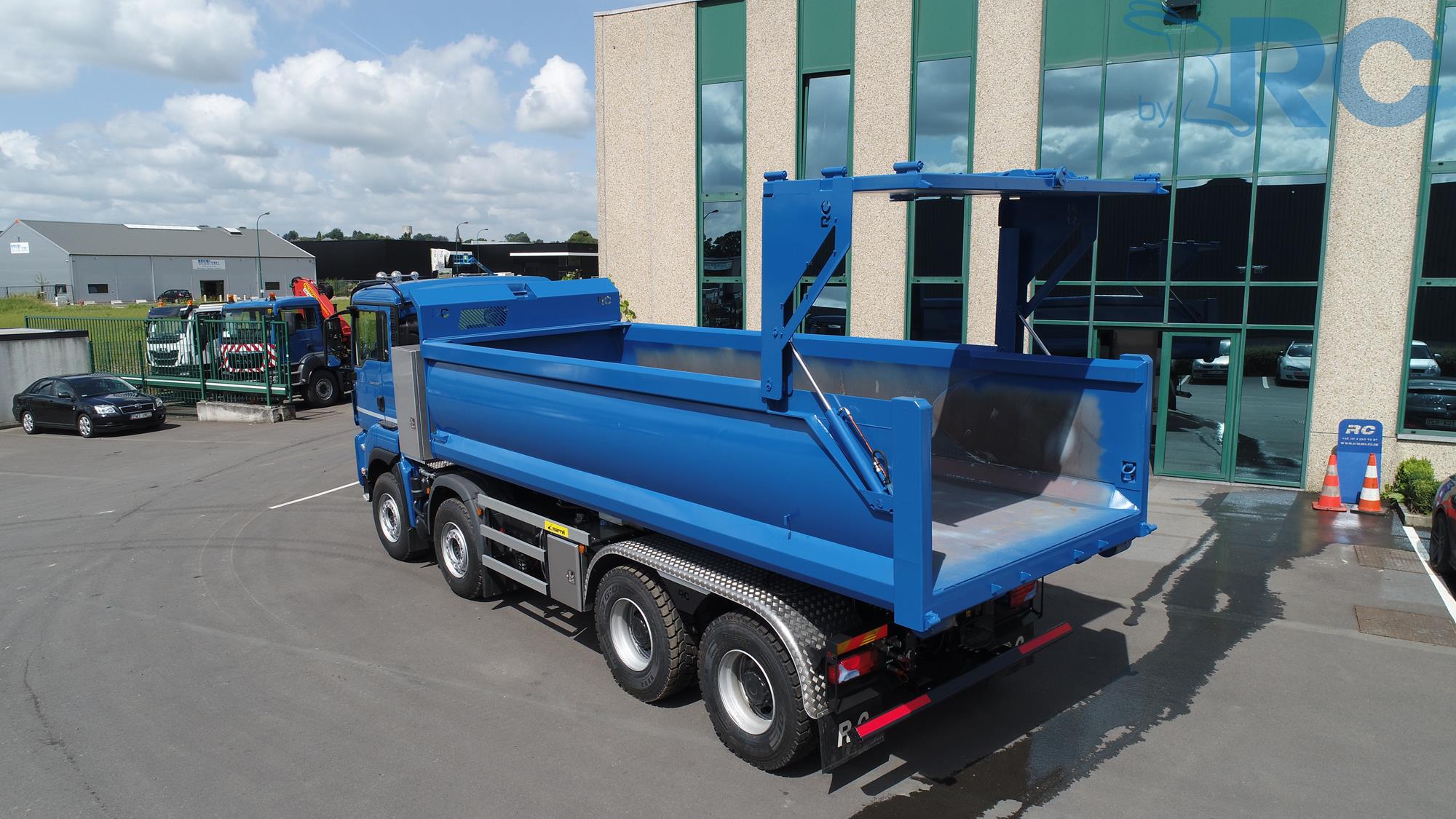 Fixe - Lève-containers - Fabrication et installation